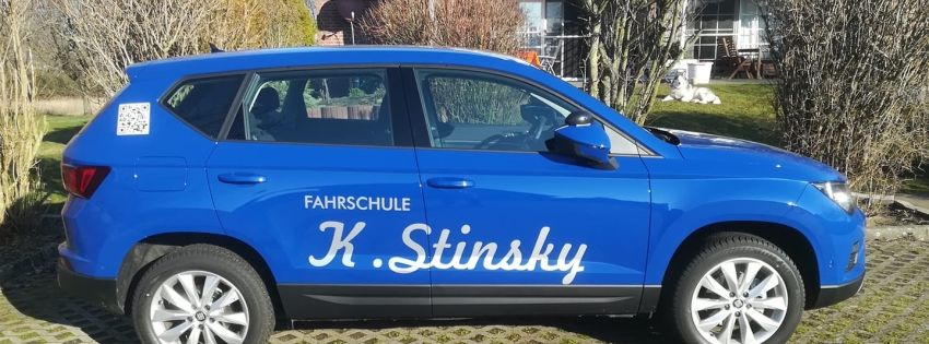Herzlich Willkommen beim Fahrschul Team Stinsky