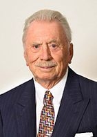 Ansprechpartner | Willkommen bei der Hans Schmid KG